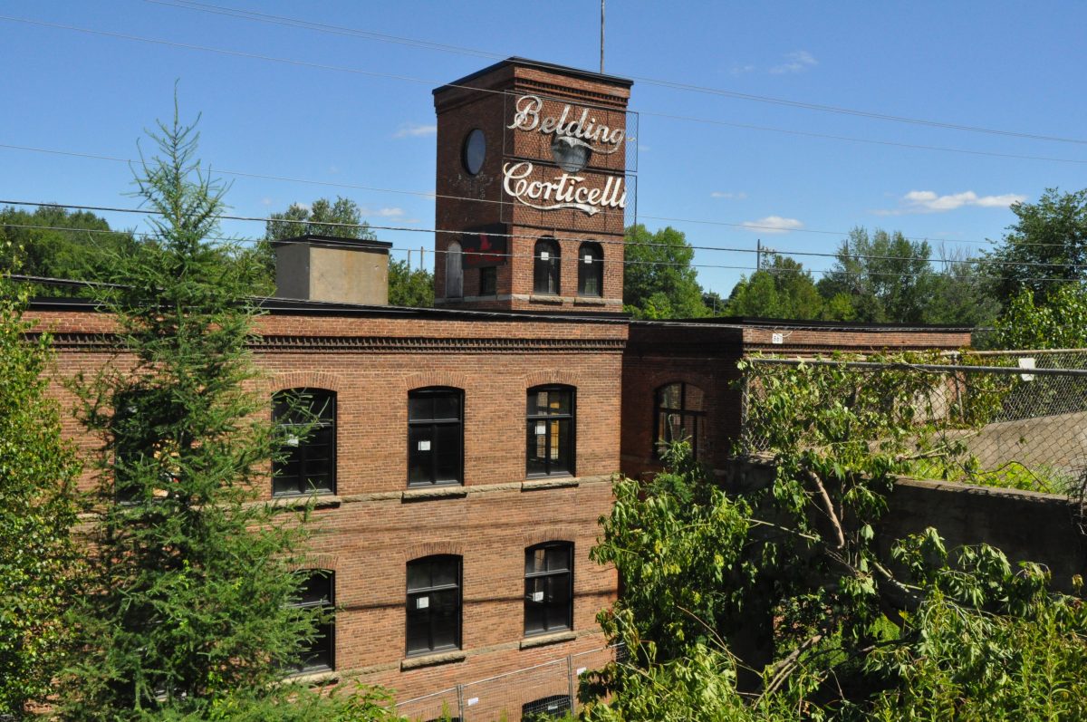 Les travaux reprennent dans l'ancienne Belding Corticelli - CIGN FM96.7